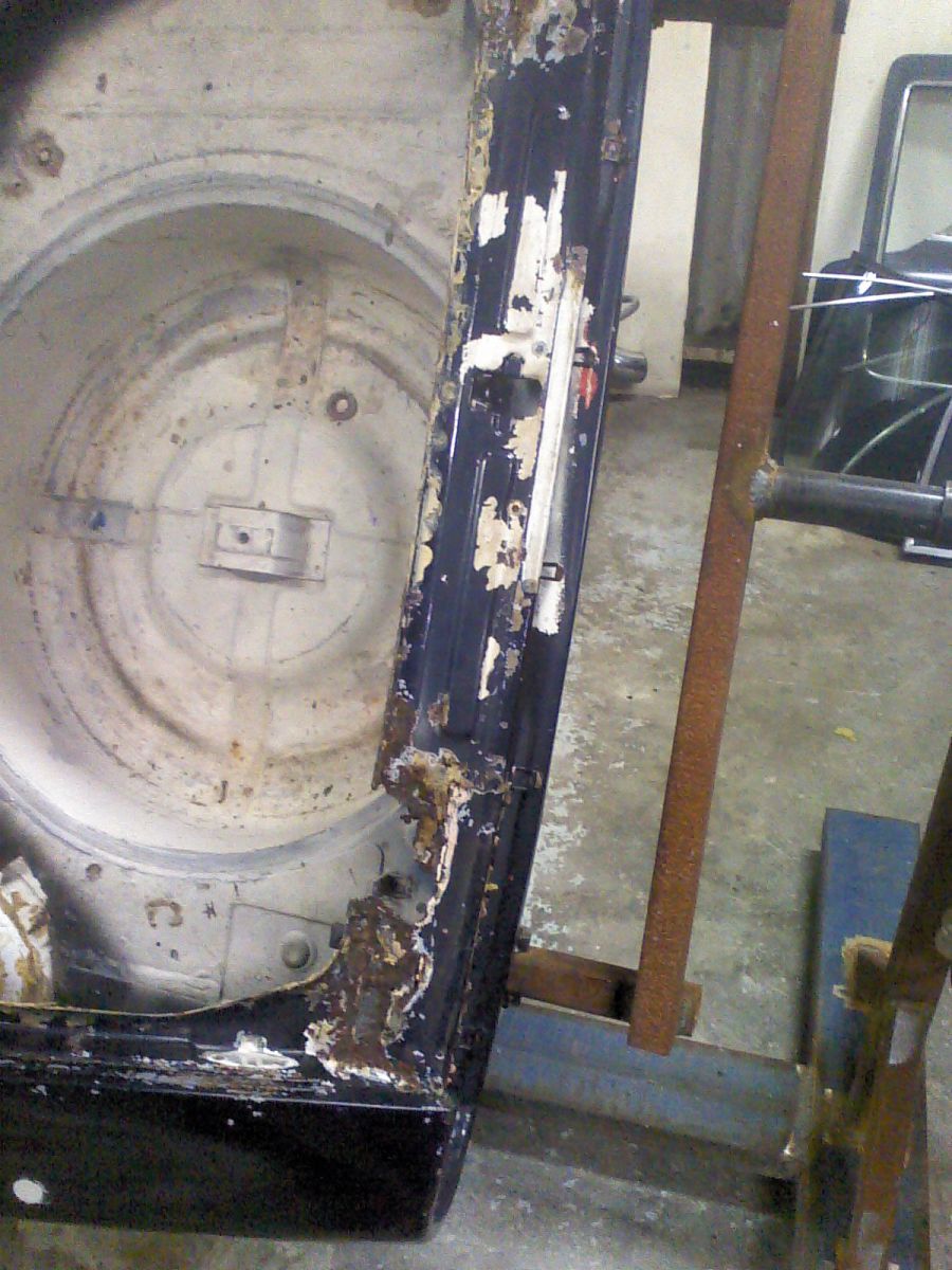 Beaver panel rust - Member Gallery - Auszcar