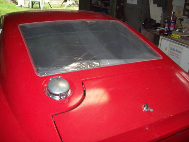 An Interest In Perspex Rear Windows? - Body work - Auszcar