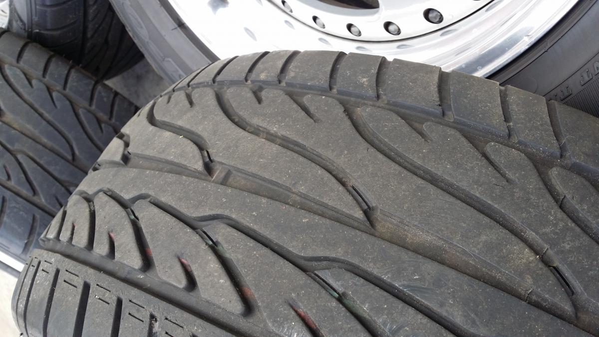 For Sale Simmons F90 16" - Wheels and Tyres - Auszcar