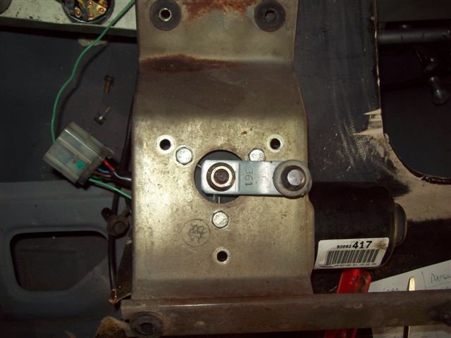 Holden wiper motor in S30 - Electrical systems - Auszcar