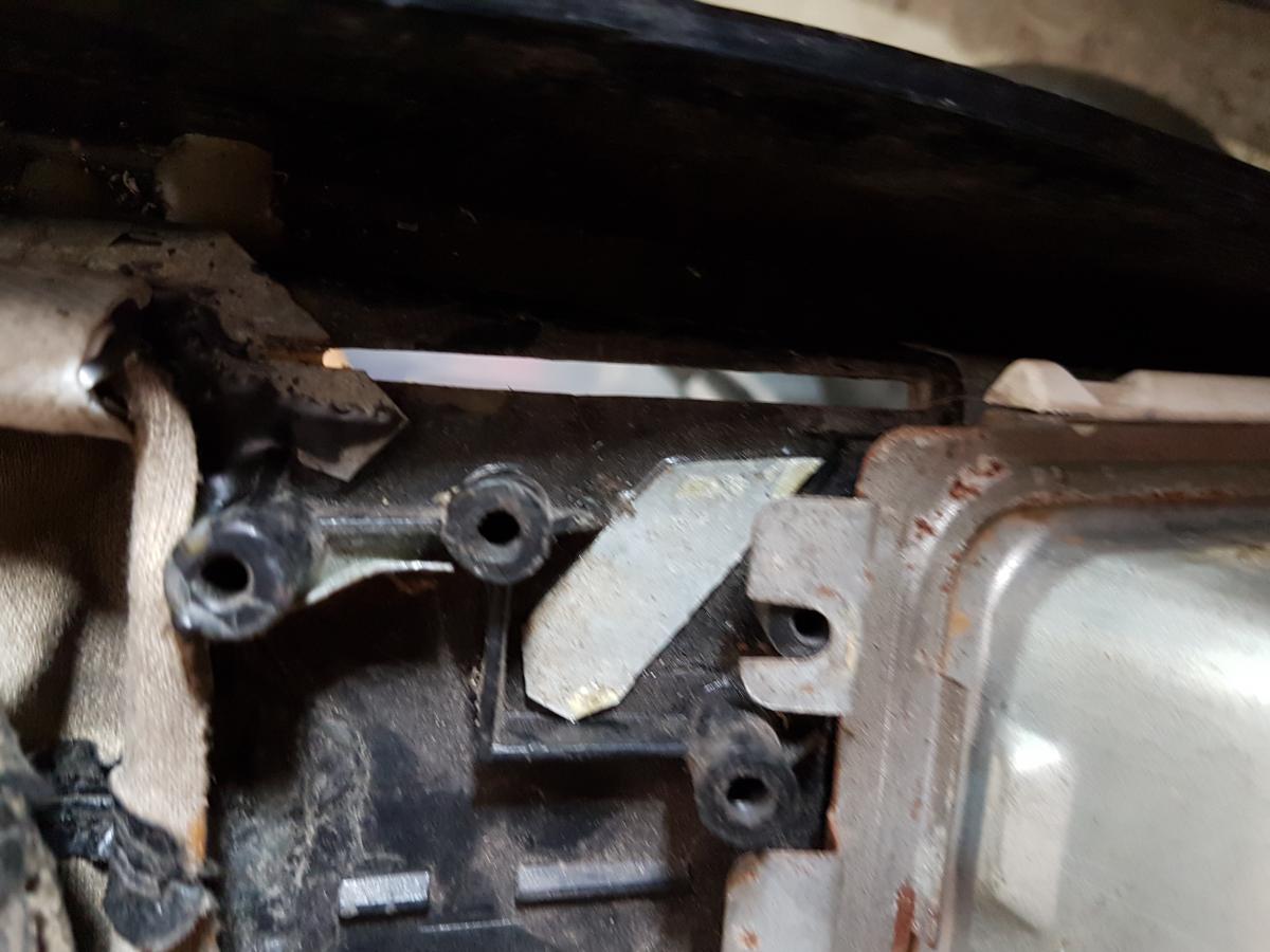 Is This Choke Lever From A 260Z? - Fuel Systems - Auszcar