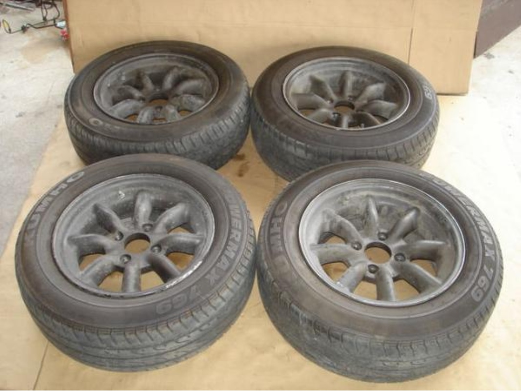 Old-school Japanese wheels - Otomoto - Auszcar