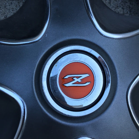 Late 240Z, Early 260Z Hubcaps (Z) Badges. - Parts and Tools for Sale ...