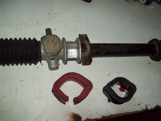 Steering rack mounting rubbers - poor fit? - Suspension - Auszcar
