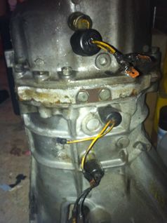 What are these electrical switches on 280ZX box? - Gearbox - Auszcar