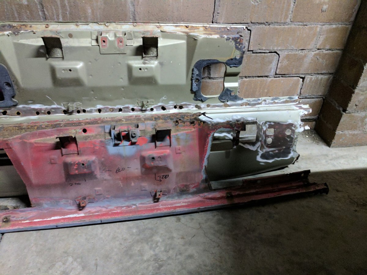 Rear Slam Panel Rust Repair. - Page 3 - Body work - Auszcar