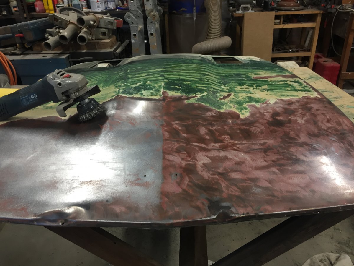 Bare Metal Strip - Body work - Auszcar